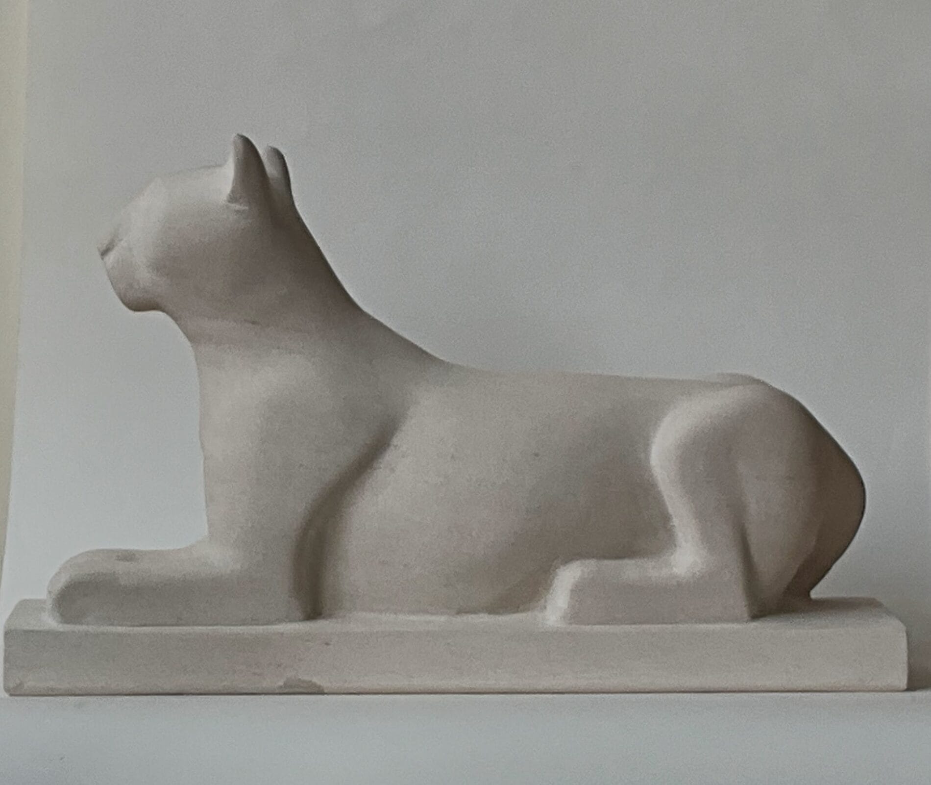 Lou Lalli [EM 2010] : Lioness guard | Salmagundi Club